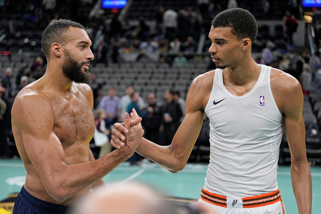 Omekindo the switch is heavenly, because Amy is an absolute